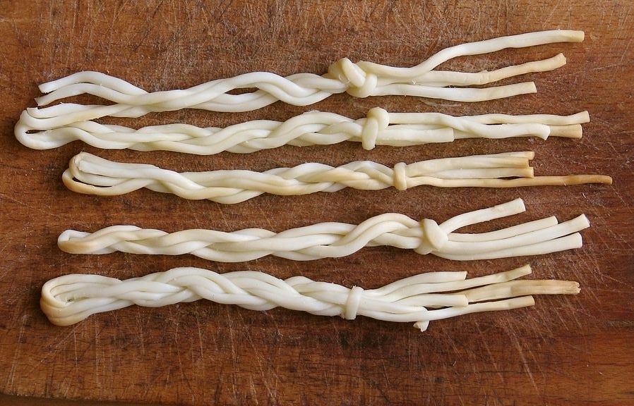 Fotogaléria - Domáce syrové korbáčiky